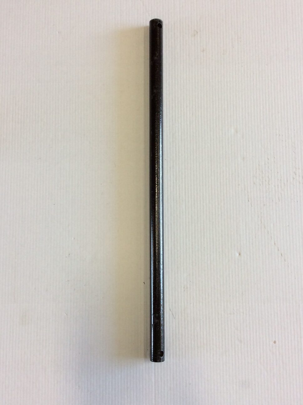 Rear Hinge Pin 1 1/2″ X 36 1/2″ – Inboard Tilt - Chevron Commercial, Inc.