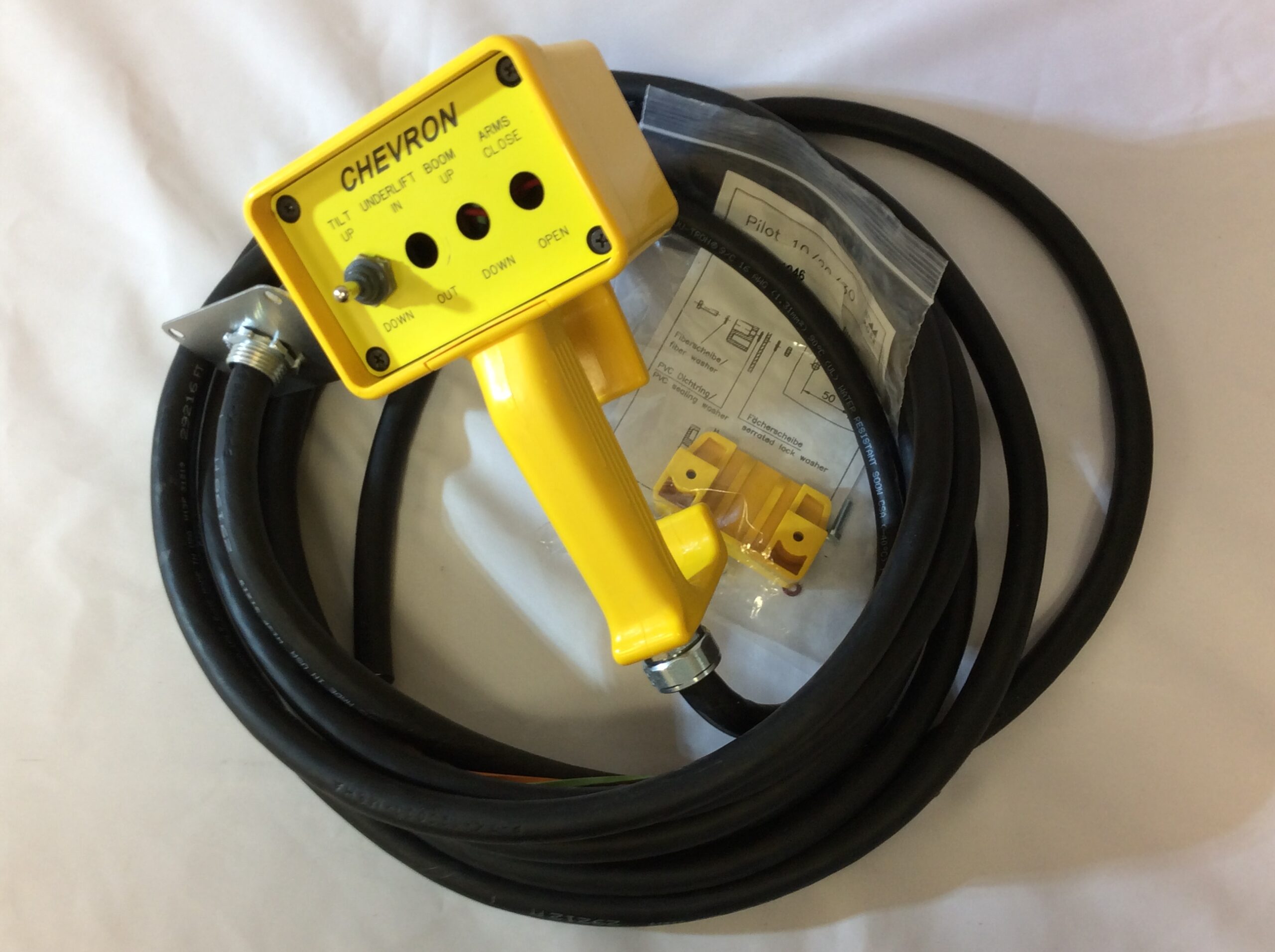 In Cab Control Cord For: Autogrip - Chevron Commercial, Inc.